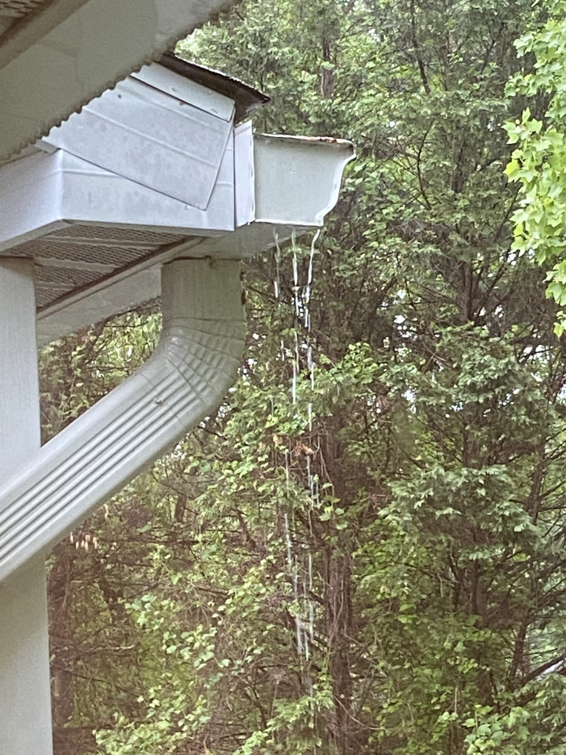 Gutters Leaking From Behind - My Gutter Doctor - Q & A Blog