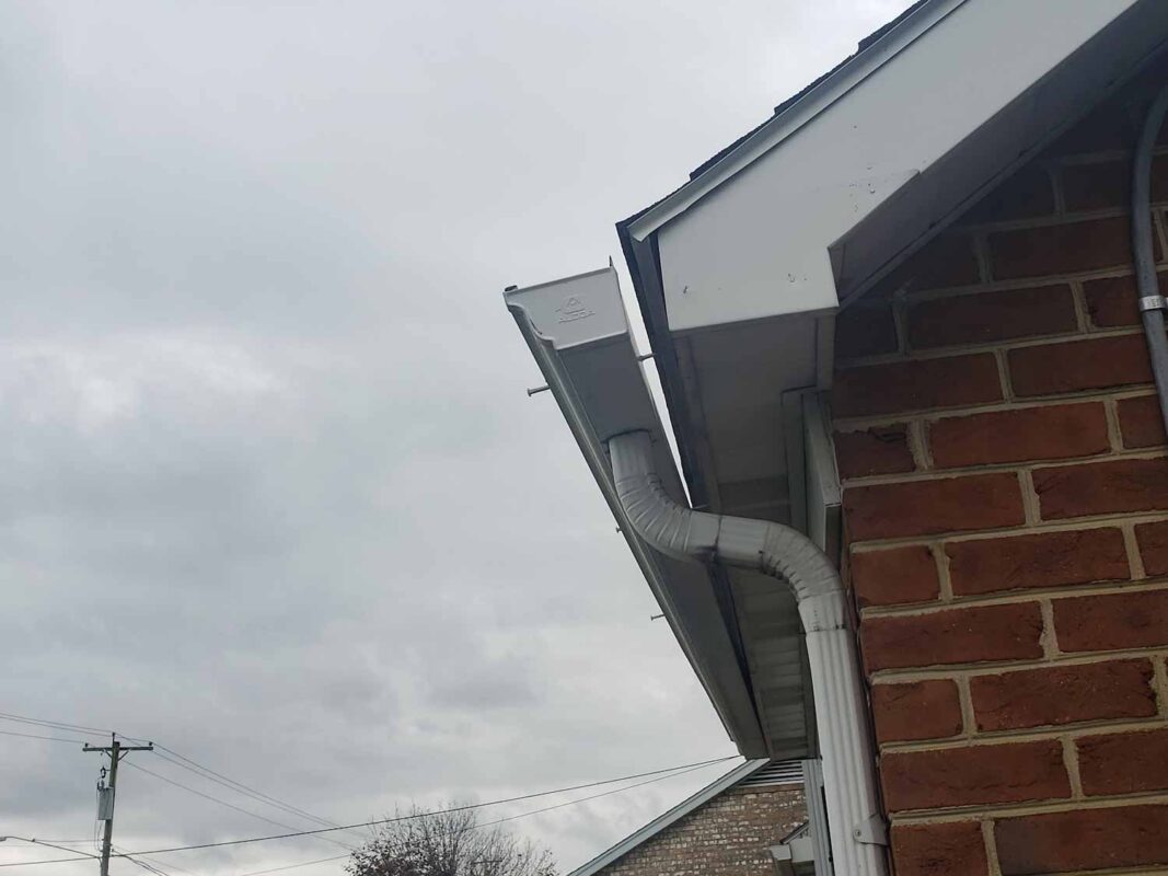 Gutter Drip : Causes and Solutions - My Gutter Doctor