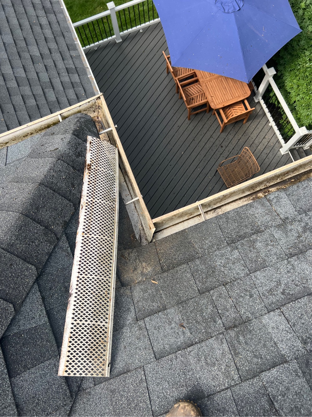 Gutter Corner Leaking : Why Miters Leak & How To Fix