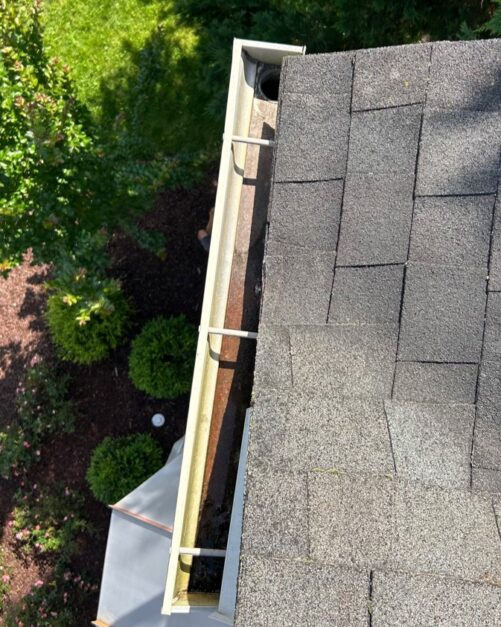 7 Signs Of Improper Gutter Slope